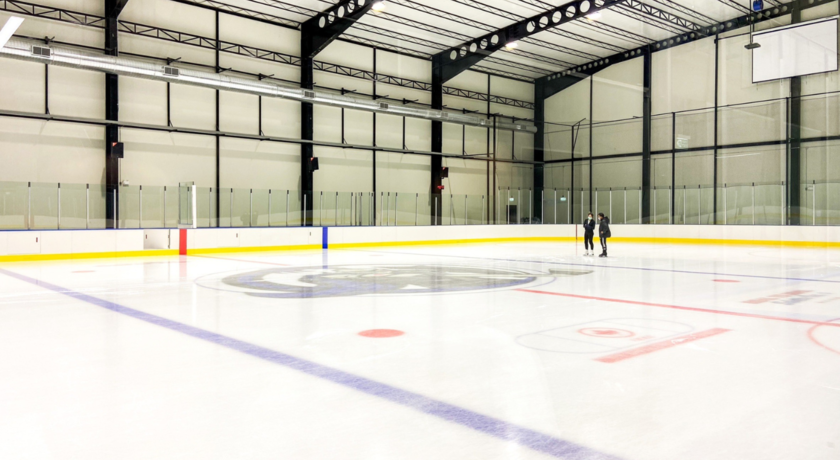 Theater of Dream Warriors Ice Arena (*กรุณาโทรสอบถามวัน–เวลาเปิดปิดของ ...